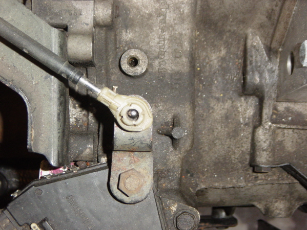 Auto trans link question - Pennock's Fiero Forum